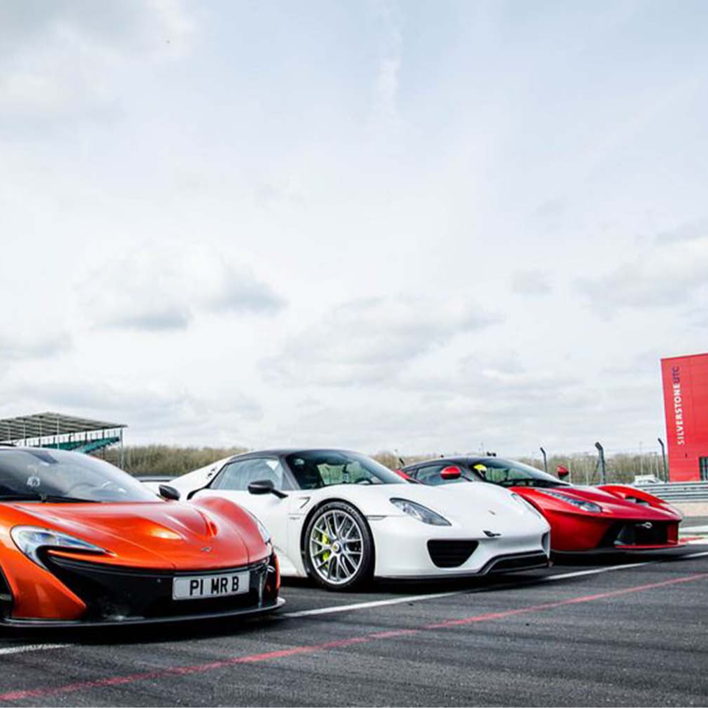 The Holy Trinity of Hypercars: Ferrari LaFerrari, McLaren P1, and ...
