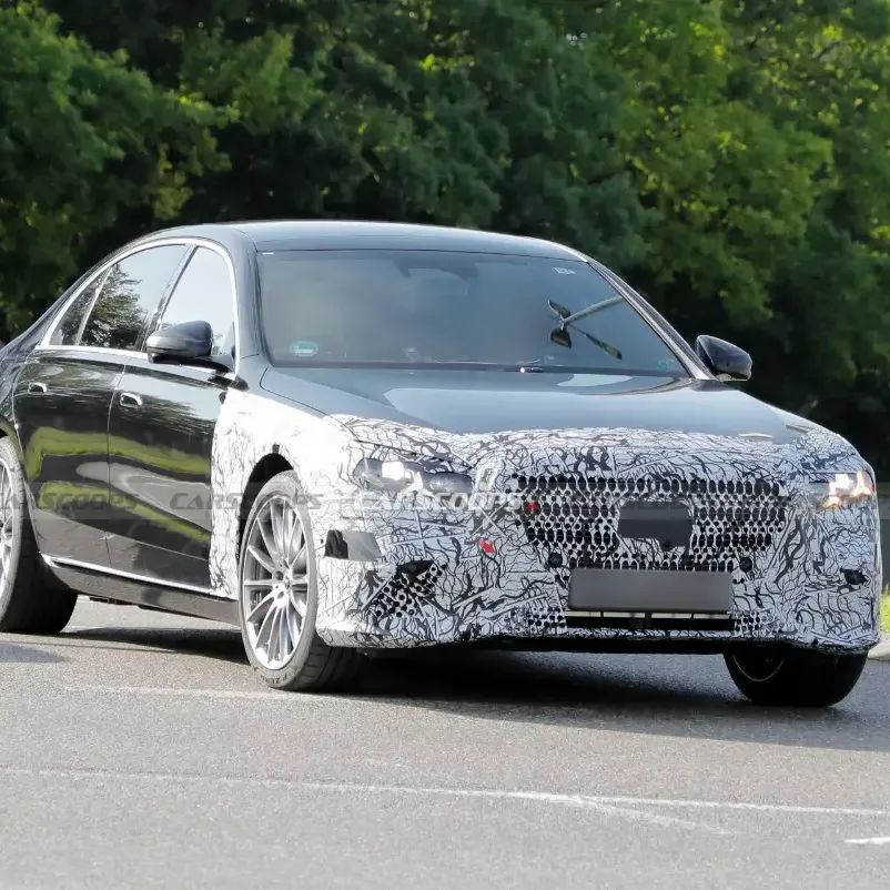 Photos: The 2027 Mercedes S-Class Leaked